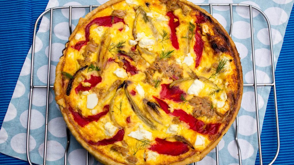 Roasted fennel capsicum tart with tuna and feta - Safcol